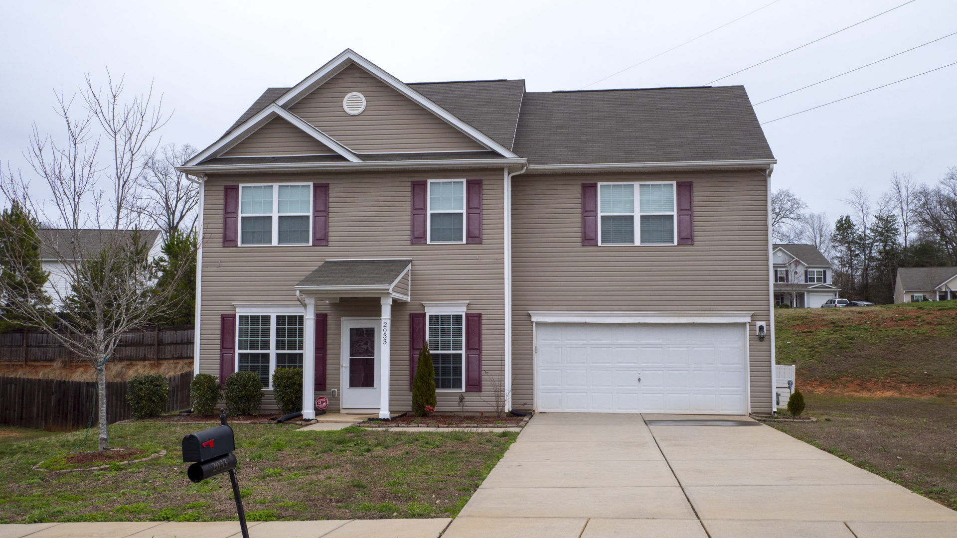 2033 Roscommon Drive Clover SC 29710 – Julie Linder – Berkshire Hathaway